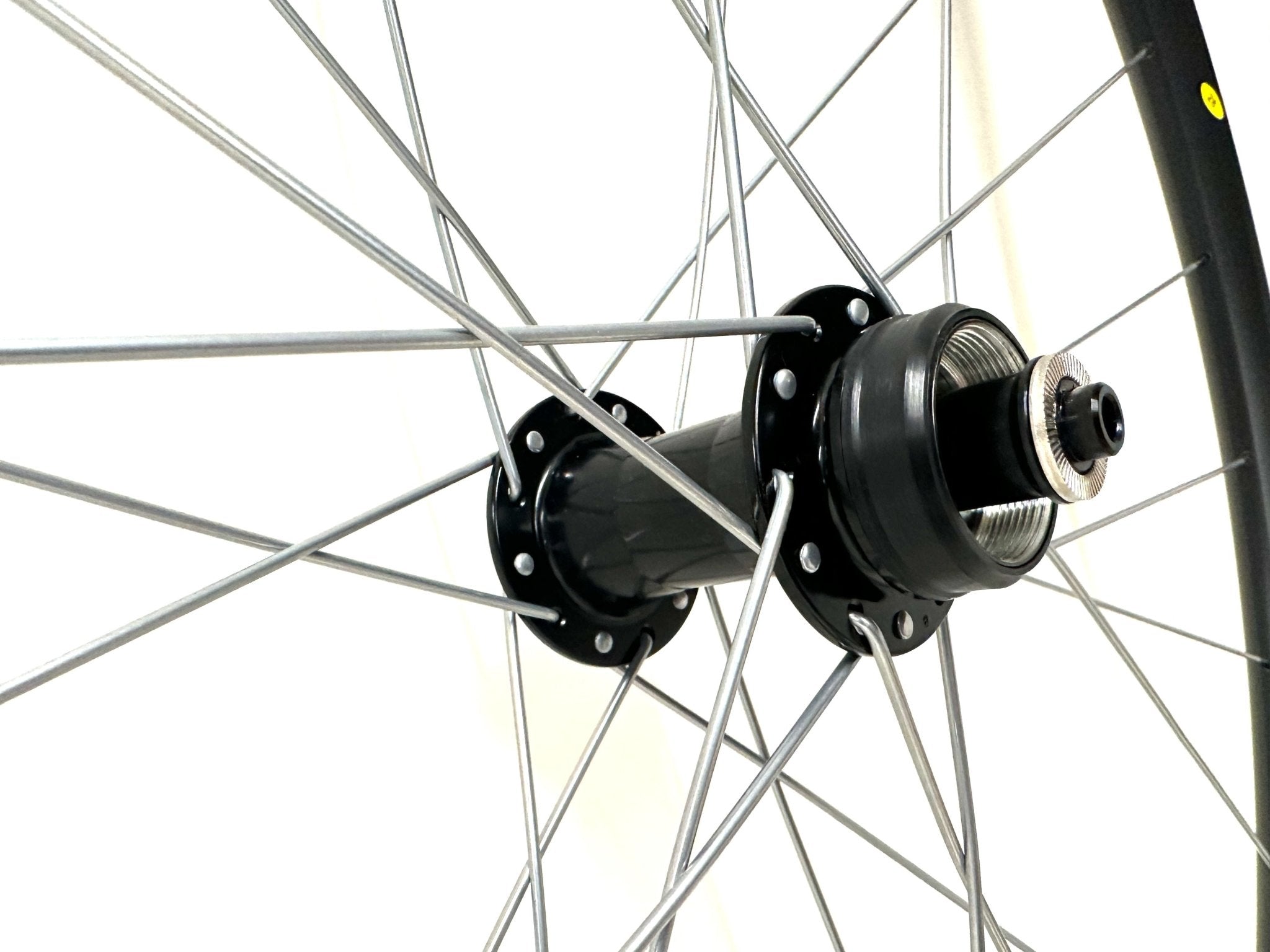 HED TOMCAT 622 x 21c 700c Disc 24 h Front Road Bike Alloy Wheel QR Bla – Random Bike Parts